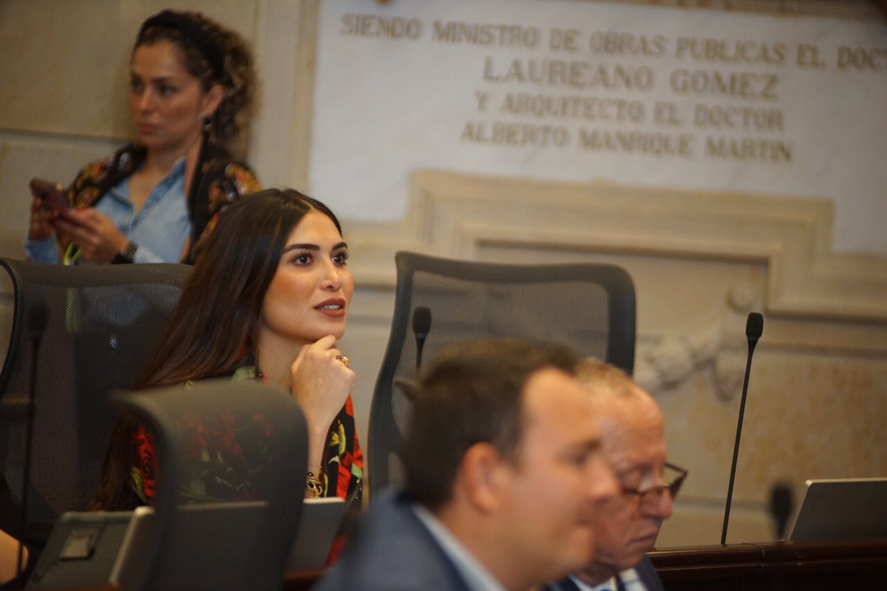 Citan a debate de control político en Comisión Tercera de Cámara al ... Citan a debate de control político en Comisión Tercera de Cámara al ...